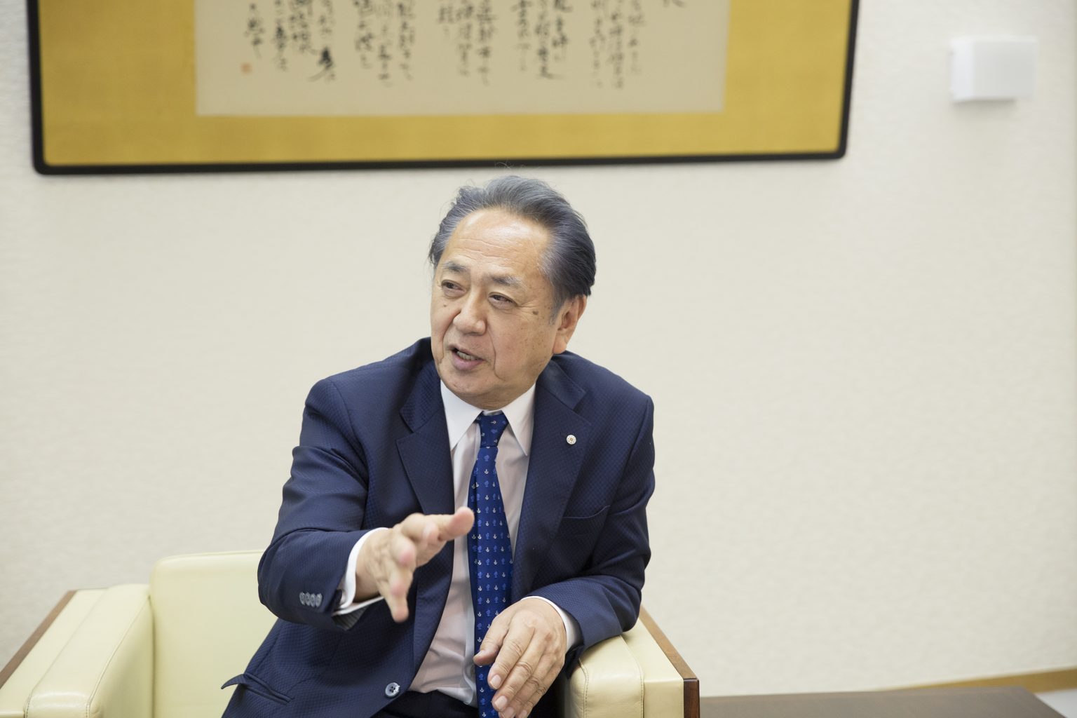 » 横須賀市・上地市長に聞く！横須賀市が追求する市民目線の行政DXとは？① ｜ GDX TIMES